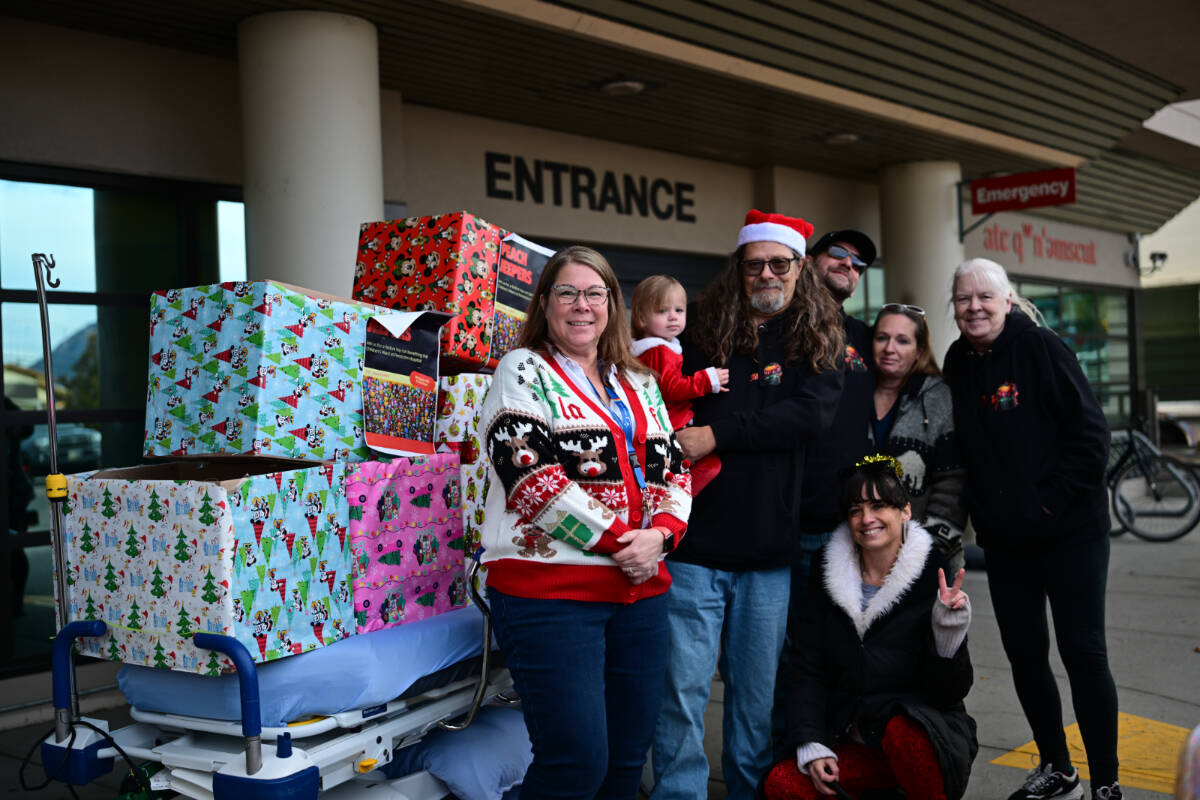 Peach Jeepers inaugural toy drive delivers toys to Penticton Hospital ...